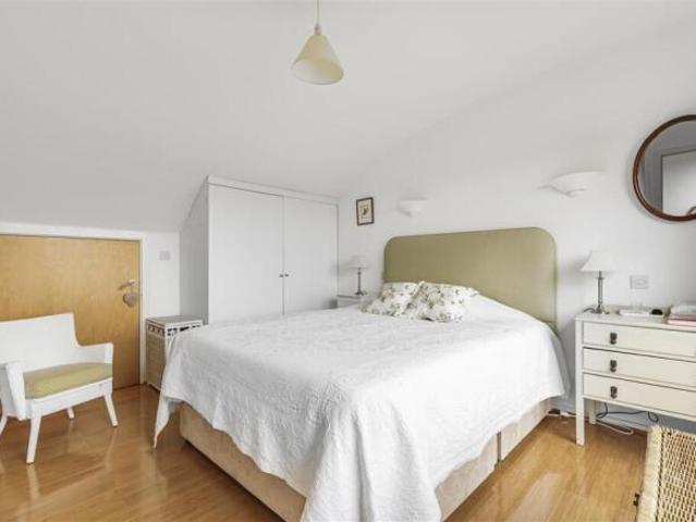 2 bedroom terraced house for sale in Harberson Road, SW12
