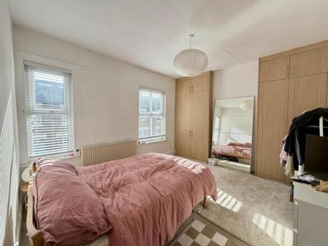 2 bedroom terraced house for sale in Hardy Avenue, Chortlon Green, M21