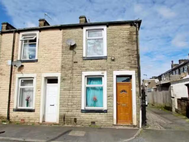 2 bedroom terraced house for sale in Harold Street, Burnley, L.