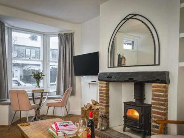 2 Bedroom Terraced House For Sale In Harrogate