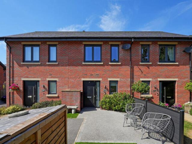 2 bedroom terraced house for sale in Hastings Grange, Millhouses, Sheffield, S7