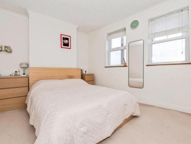 2 bedroom terraced house for sale in Heath Lane, DARTFORD, Kent, DA1
