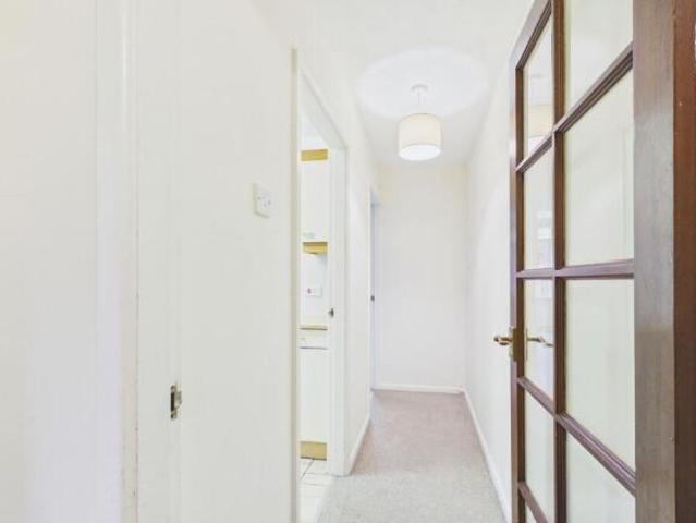 2 bedroom terraced house for sale in Heathfields Close, Chester, CH2