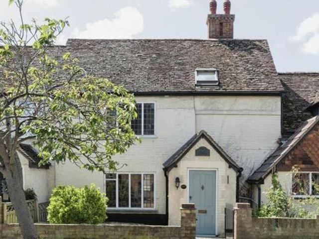 2 Bedroom Terraced House For Sale In Henlow