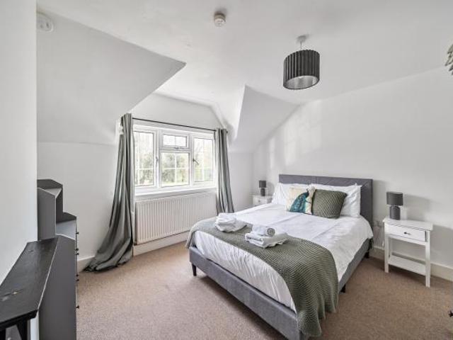 2 bedroom terraced house for sale in Henley Road, Sandford On Thames, Oxford, OX4