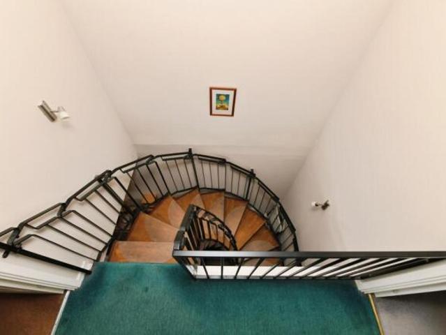 2 bedroom terraced house for sale in Henniker Gate, Chelmsford, Essex, CM2