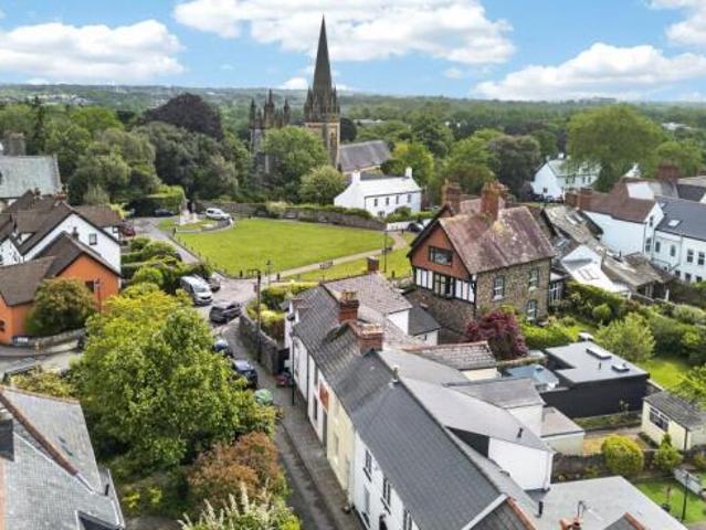 2 bedroom terraced house for sale in Heol Y Pavin Cardiff CF5 2EG, CF5