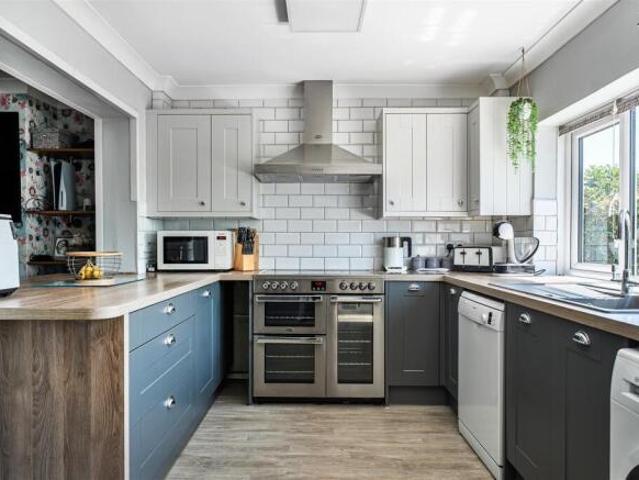 2 bedroom terraced house for sale in Hermitage Lane, Boughton Monchelsea, Maidstone, ME17