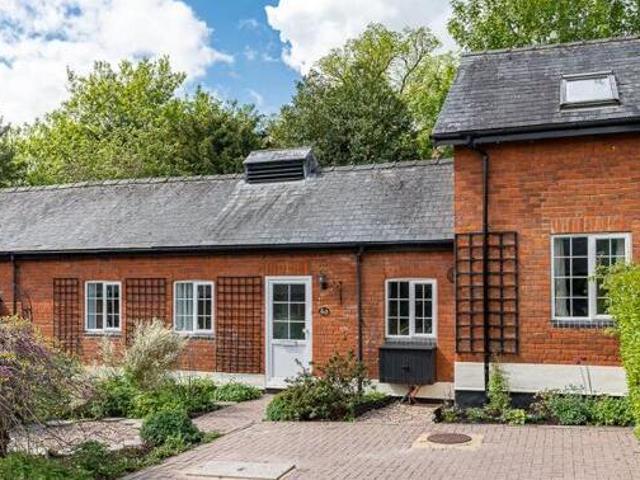2 Bedroom Terraced House For Sale In Hertford, Hertfordshire