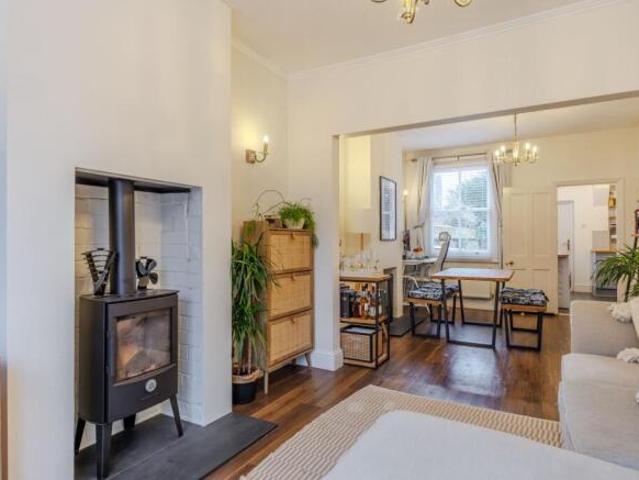 2 bedroom terraced house for sale in Hitchman Road, Leamington Spa, CV31