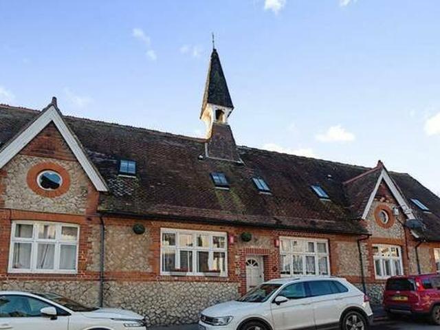 2 bedroom terraced house for sale in High Street Sevenoaks TN15