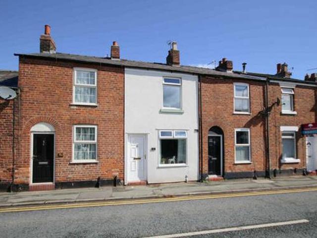 2 bedroom terraced house for sale in High Street Weaverham CW8