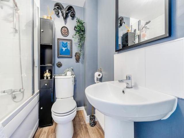2 bedroom terraced house for sale in Hutchins Way, Basingstoke, Hampshire, RG24