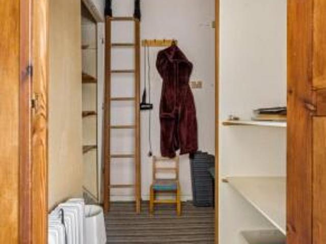 2 bedroom terraced house for sale in Hunter Place, Milngavie, G62