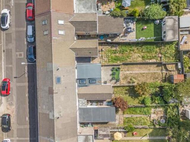 2 bedroom terraced house for sale in Iorwerth Street, Manselton, Swansea, SA5