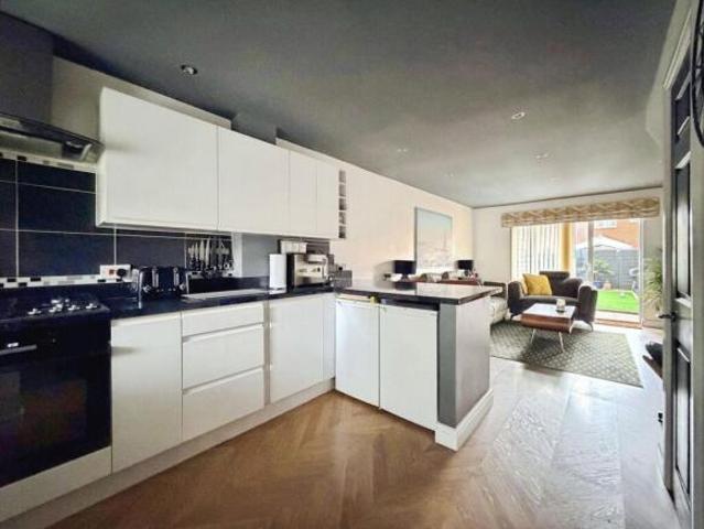 2 bedroom terraced house for sale in Ivy Dene, Southampton, SO19