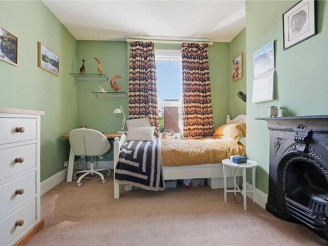 2 bedroom terraced house for sale in Oak Road, Bristol, BS7