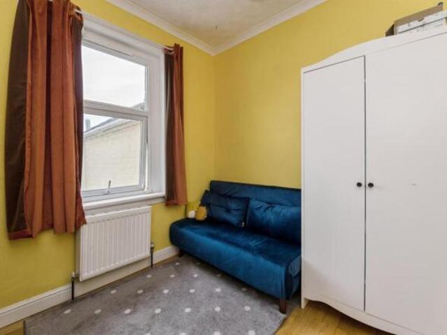 2 bedroom terraced house for sale in Okehampton Road, Exeter, EX4