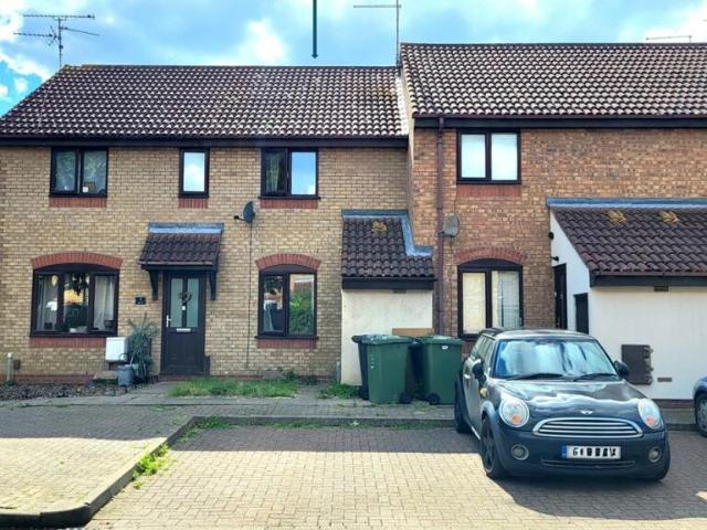 2 bedroom terraced house for sale in Orchard Mews, Peterborough, PE2