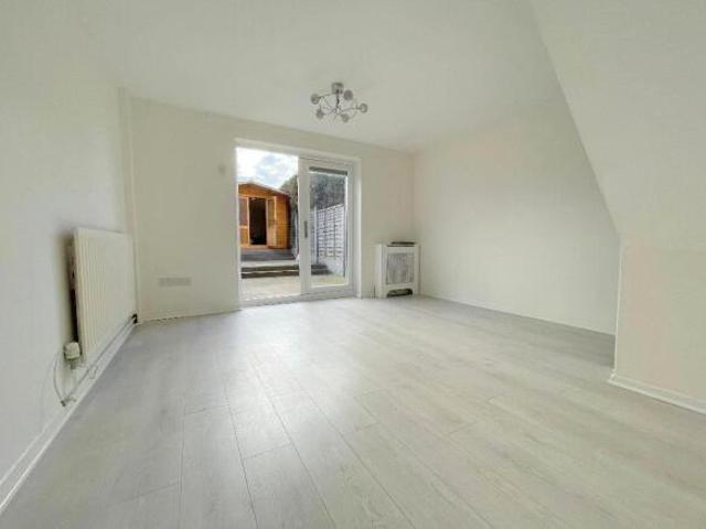 2 bedroom terraced house for sale in Osprey Walk, Birds Estate, Luton, Bedfordshire, LU4 0TQ, LU4