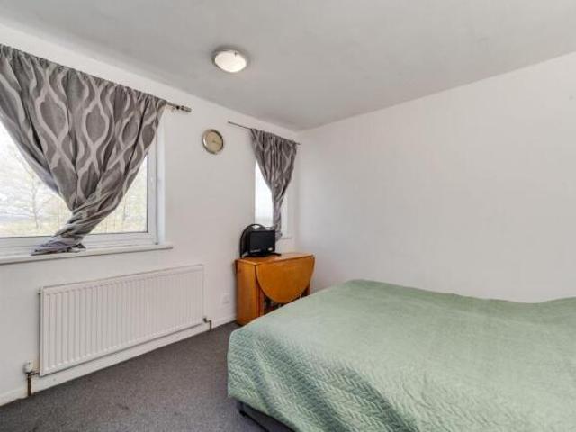 2 bedroom terraced house for sale in Outram Road, Sheffield, S2