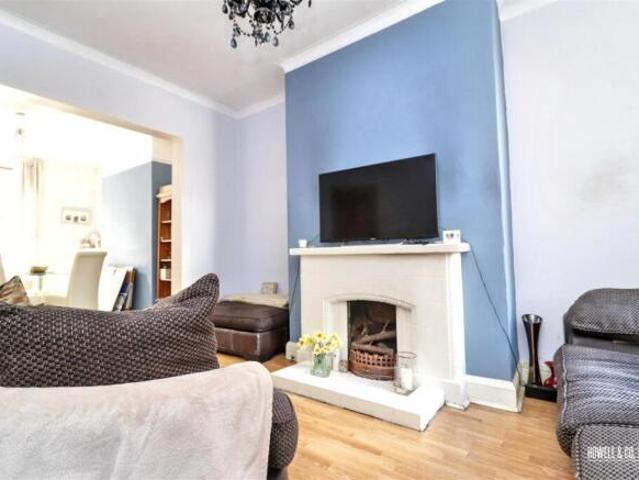 2 bedroom terraced house for sale in Oxford Street, Warrington, WA4