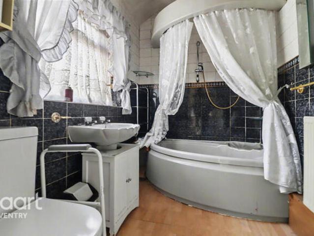 2 bedroom terraced house for sale in Oxford Street, Coventry, CV1