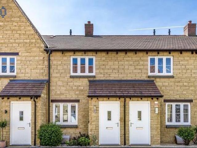 2 Bedroom Terraced House For Sale In Oxfordshire