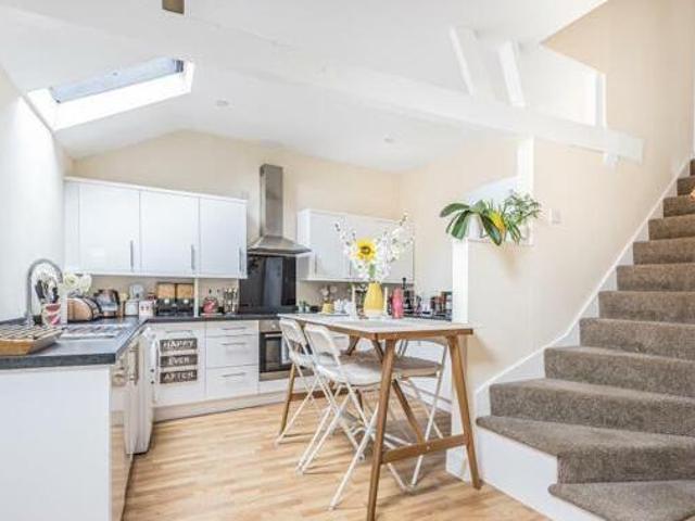2 Bedroom Terraced House For Sale In Oxfordshire