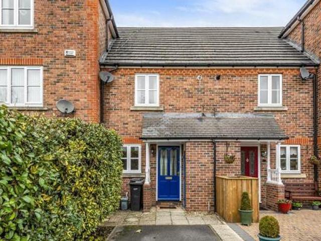 2 Bedroom Terraced House For Sale In Oxfordshire