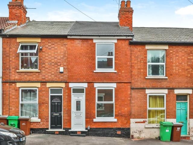 2 bedroom terraced house for sale in Loughborough Avenue, Nottingham, NG2