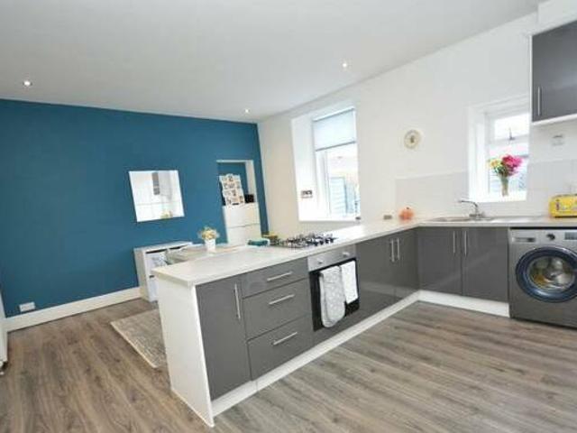 2 bedroom terraced house for sale in Loudoun Road Newmilns KA16
