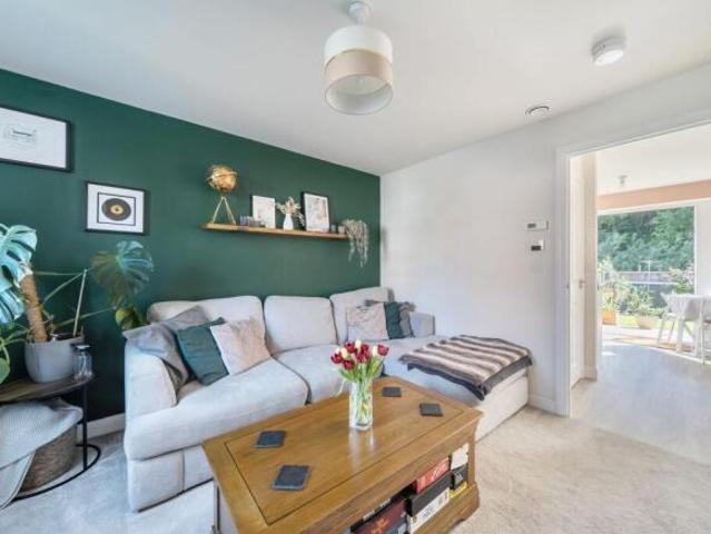 2 bedroom terraced house for sale in Loveridge Drive, Exeter, EX2