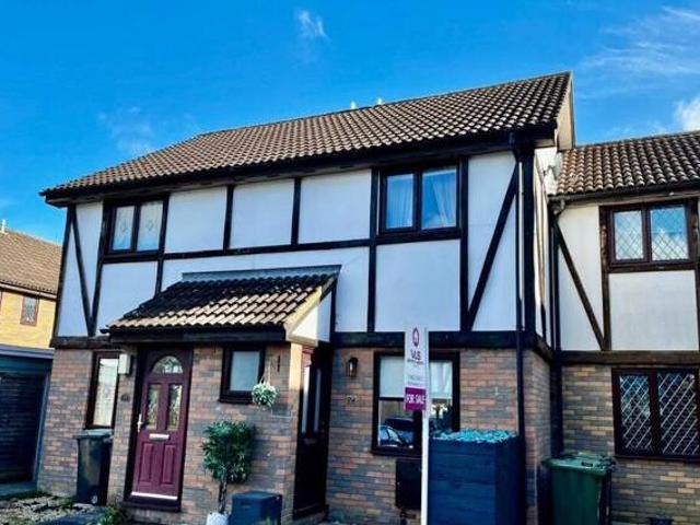 2 Bedroom Terraced House For Sale In Lower Stondon, Henlow