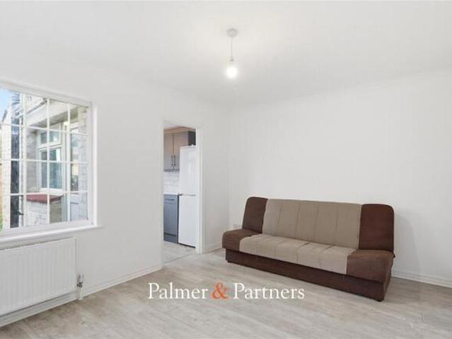 2 bedroom terraced house for sale in Lombardy Place, Chelmsford, Essex, CM1