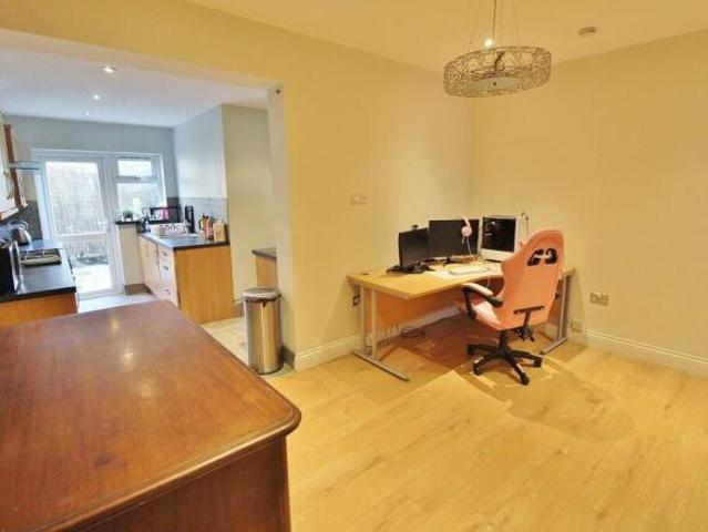 2 bedroom terraced house for sale in London Avenue, North End, PO2