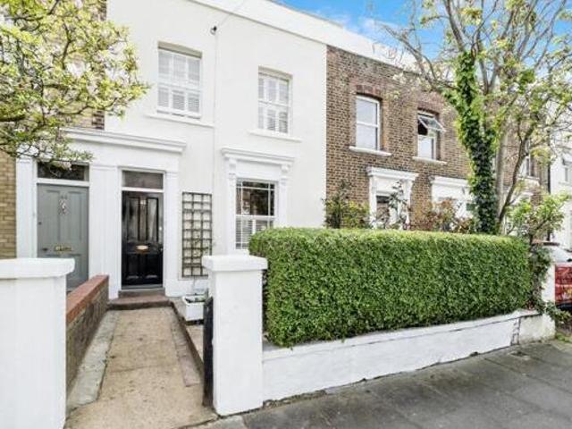 2 Bedroom Terraced House For Sale In London