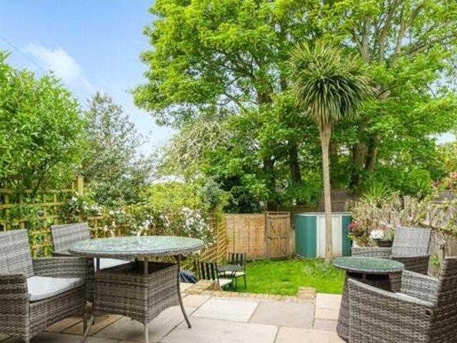 2 Bedroom Terraced House For Sale In London