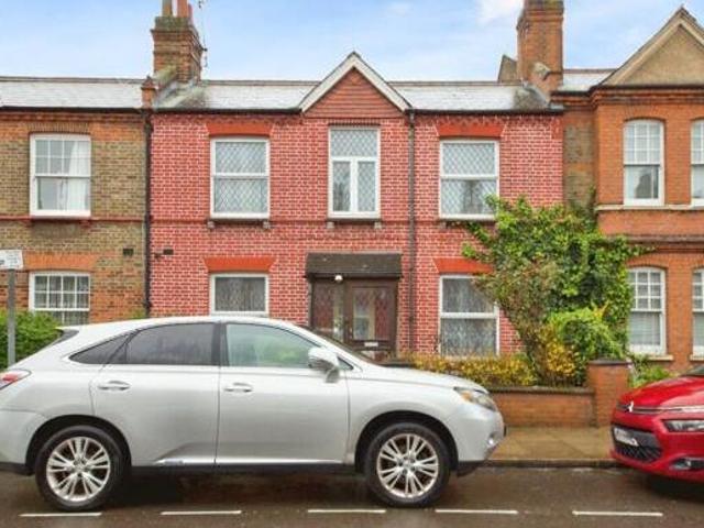 2 Bedroom Terraced House For Sale In London