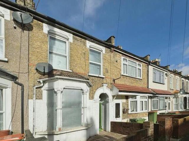 2 Bedroom Terraced House For Sale In London