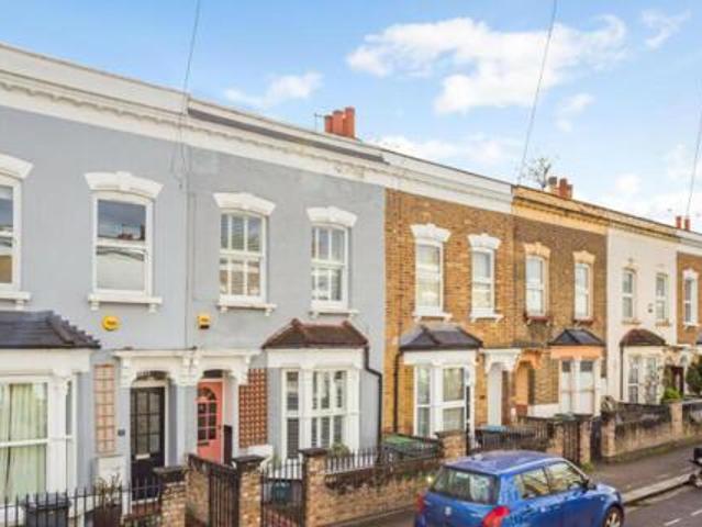 2 Bedroom Terraced House For Sale In London
