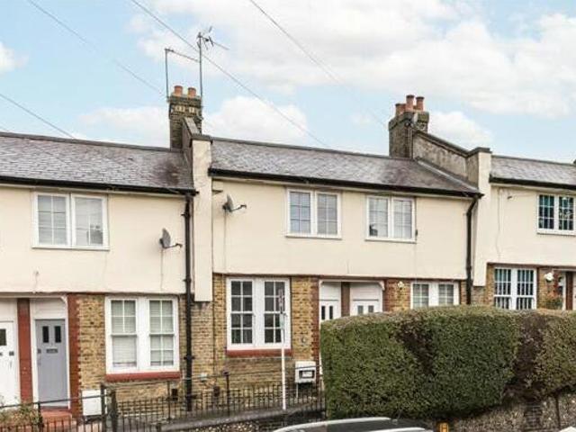2 Bedroom Terraced House For Sale In London
