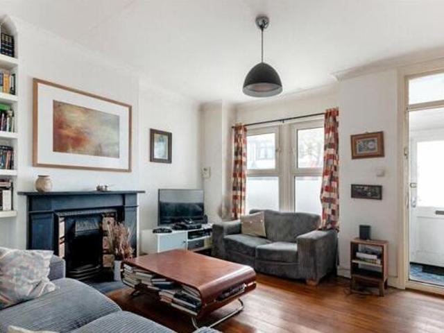 2 Bedroom Terraced House For Sale In London