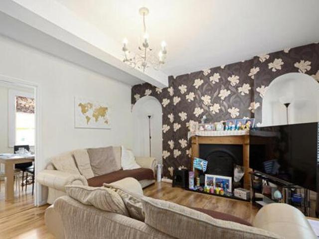 2 Bedroom Terraced House For Sale In London