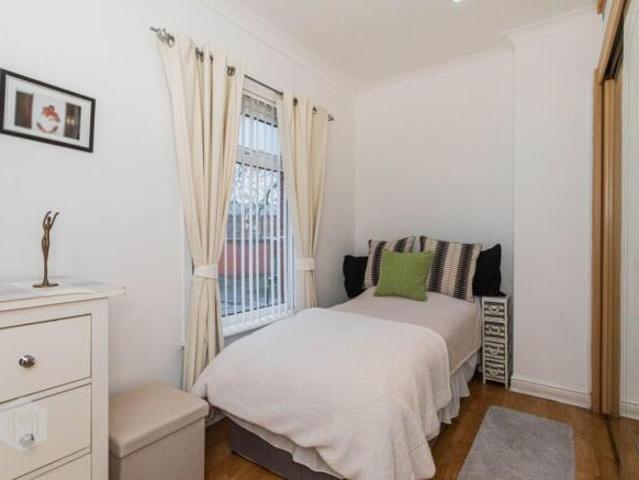 2 bedroom terraced house for sale in Lawn Street, Bolton, BL1