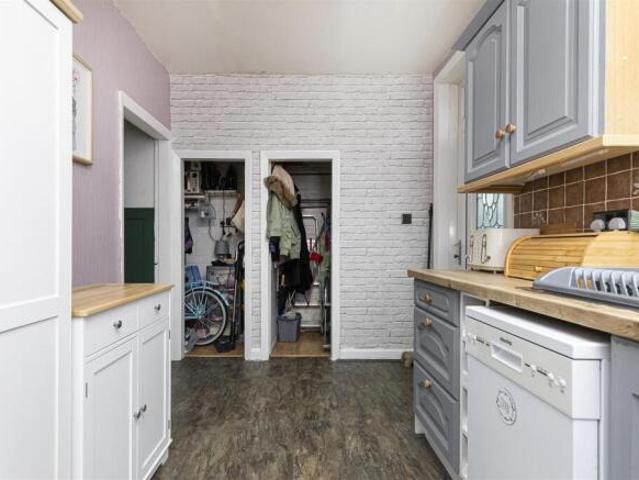 2 bedroom terraced house for sale in Leymoor Road, Golcar, Huddersfield, HD7