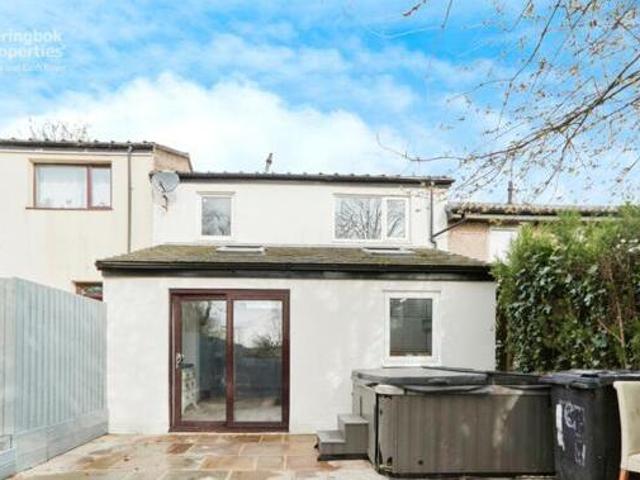 2 Bedroom Terraced House For Sale In Leeds