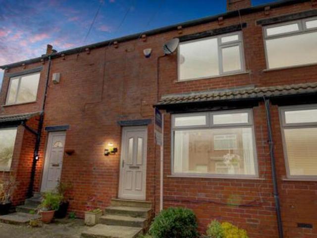 2 Bedroom Terraced House For Sale In Leeds