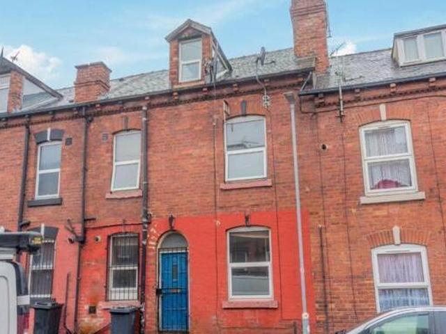 2 Bedroom Terraced House For Sale In Leeds