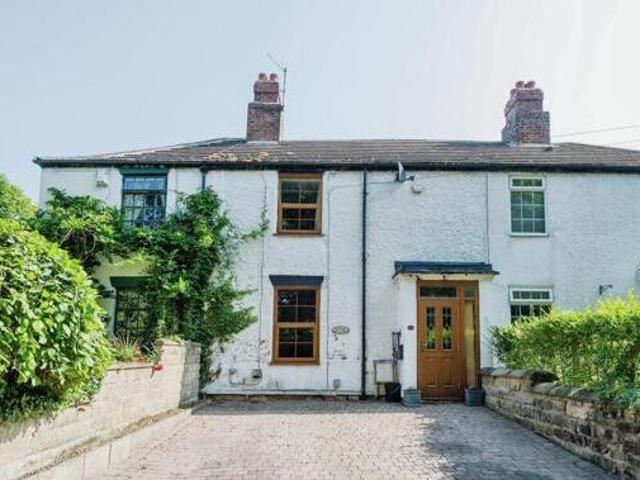 2 Bedroom Terraced House For Sale In Leeds, North Yorkshire
